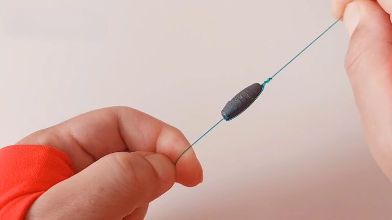 How to Put Sinkers on Fishing Line - A Guide for New Anglers - White ...
